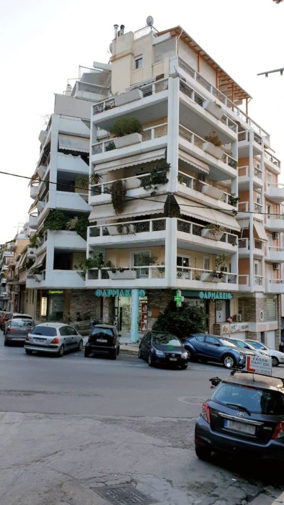 Πολυώροφο Κτίριο κατοικιών & Ισόγειων καταστημάτων με υπόγειους χώρους ...